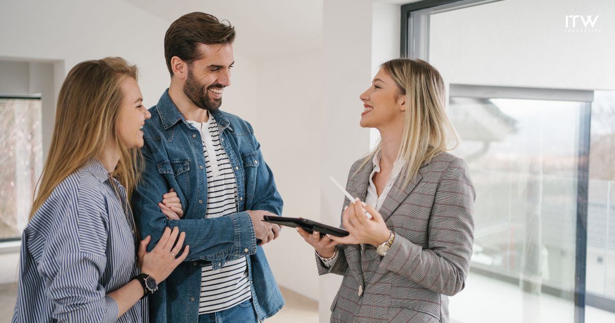Choosing the Right Real Estate Agent UAE | Complete Guide